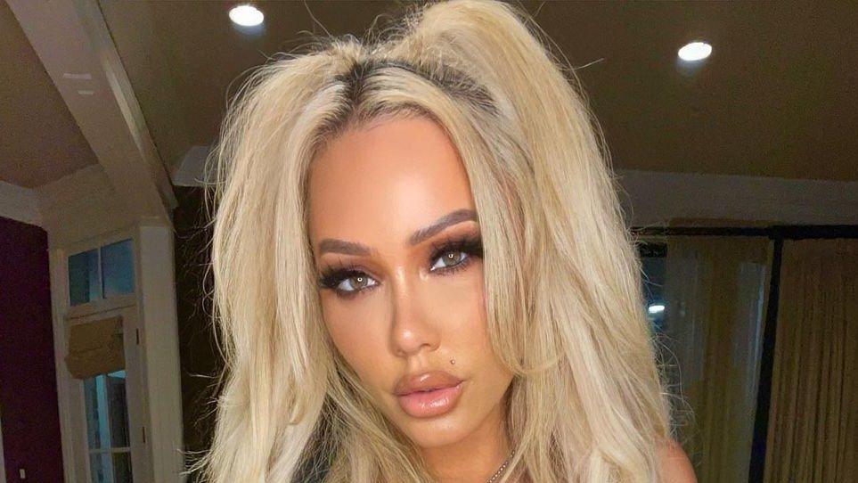 Bunnie Xo Sizzles In See-Through Leggings Bunnie Xo Sizzles In See-Through Leggings