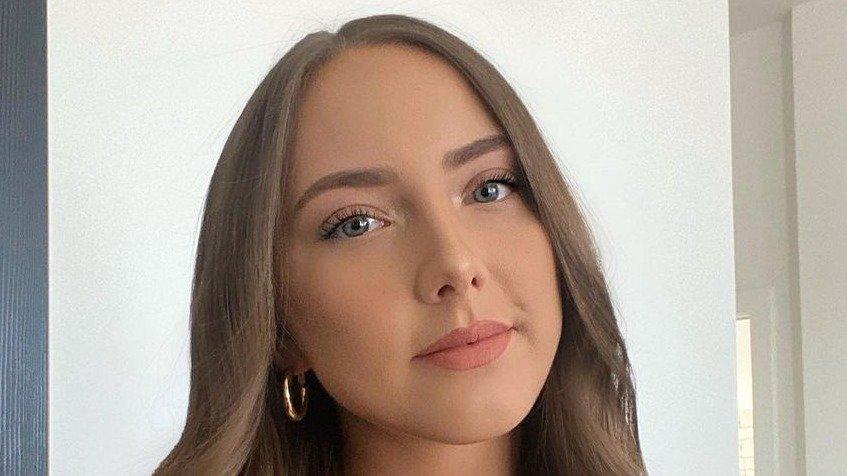 Hailie Jade In Bikini Misses Paradise